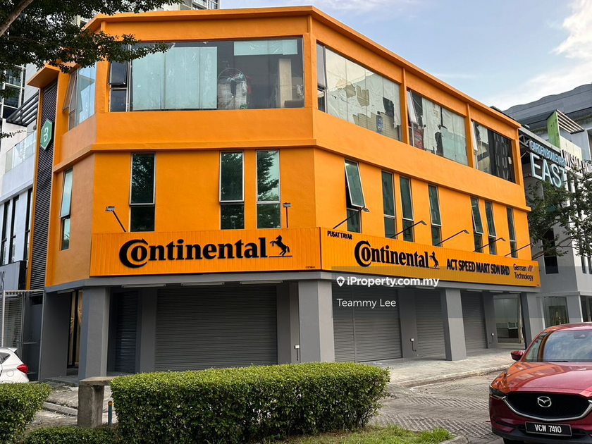 Shop Office for sale at 3-sty Corner Shop One City, Garden Shoppe, USJ ...