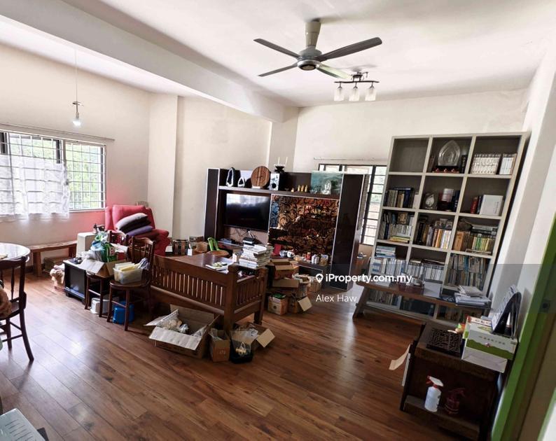 Condominium for sale at Casa Venicia Greenview Tower - RM 400,000 | iProperty Malaysia