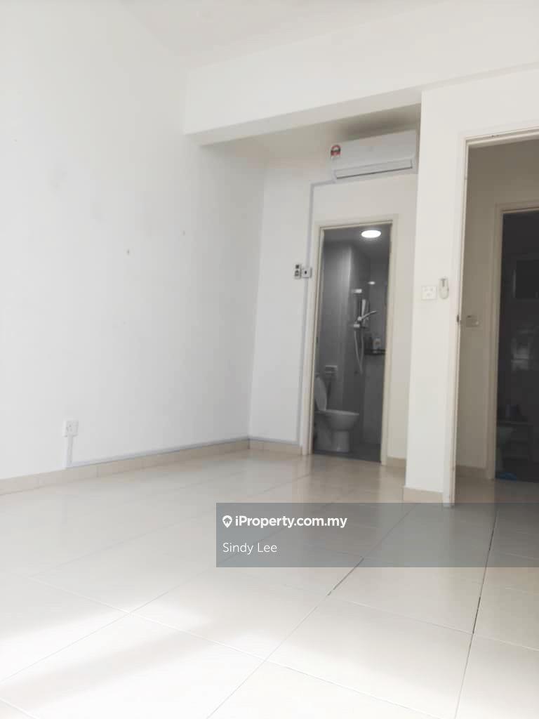 Condominium for Rent in i-Santorini by Sindy Lee