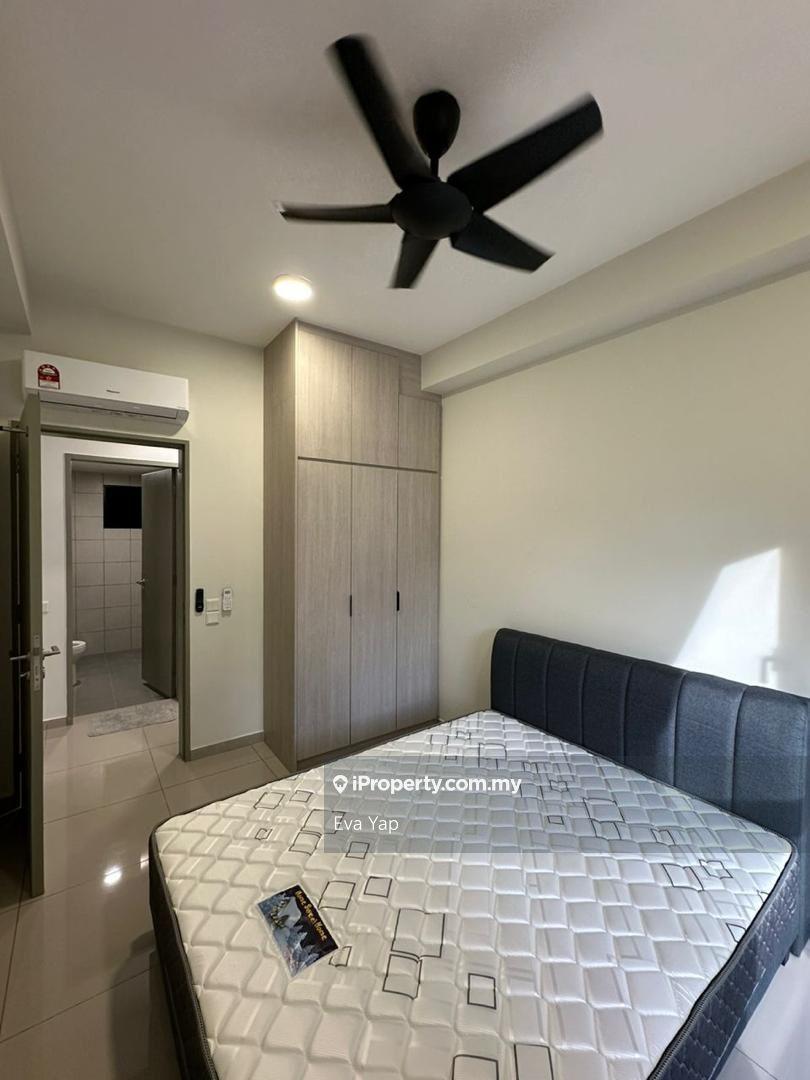 Service Residence for Rent in D'Vervain by Eva Yap