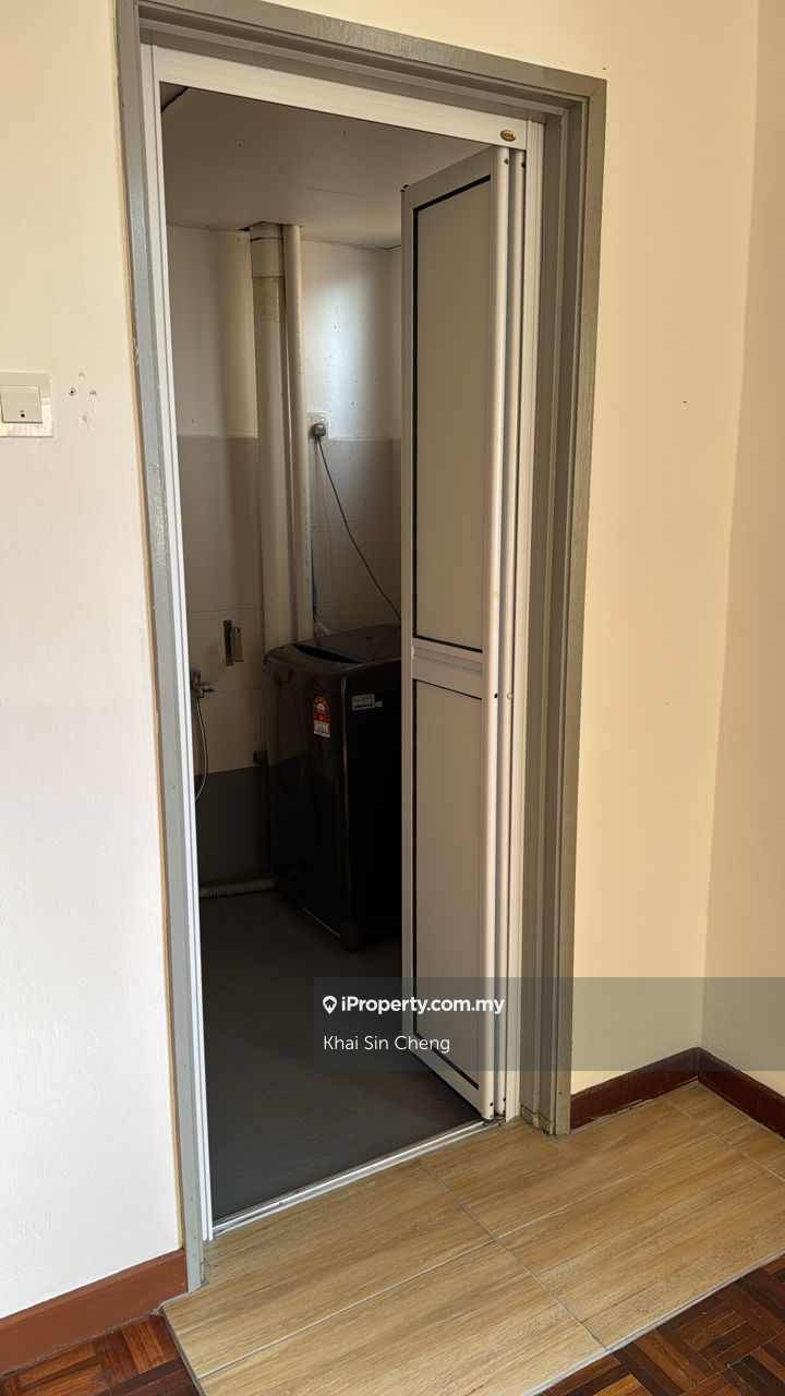 Condominium for Sale in Desa Gembira by Khai Sin Cheng