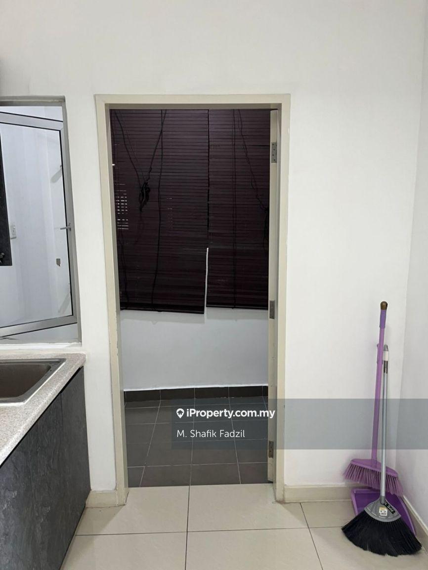 Residensi Servis untuk Disewa di Savanna Executive Suite @ Southville ...