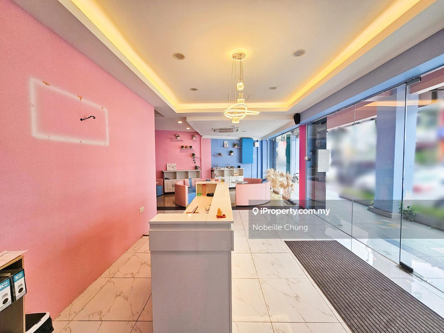 Shop for Rent in Taipan Business Centre, Subang Jaya by Nobeille Chung