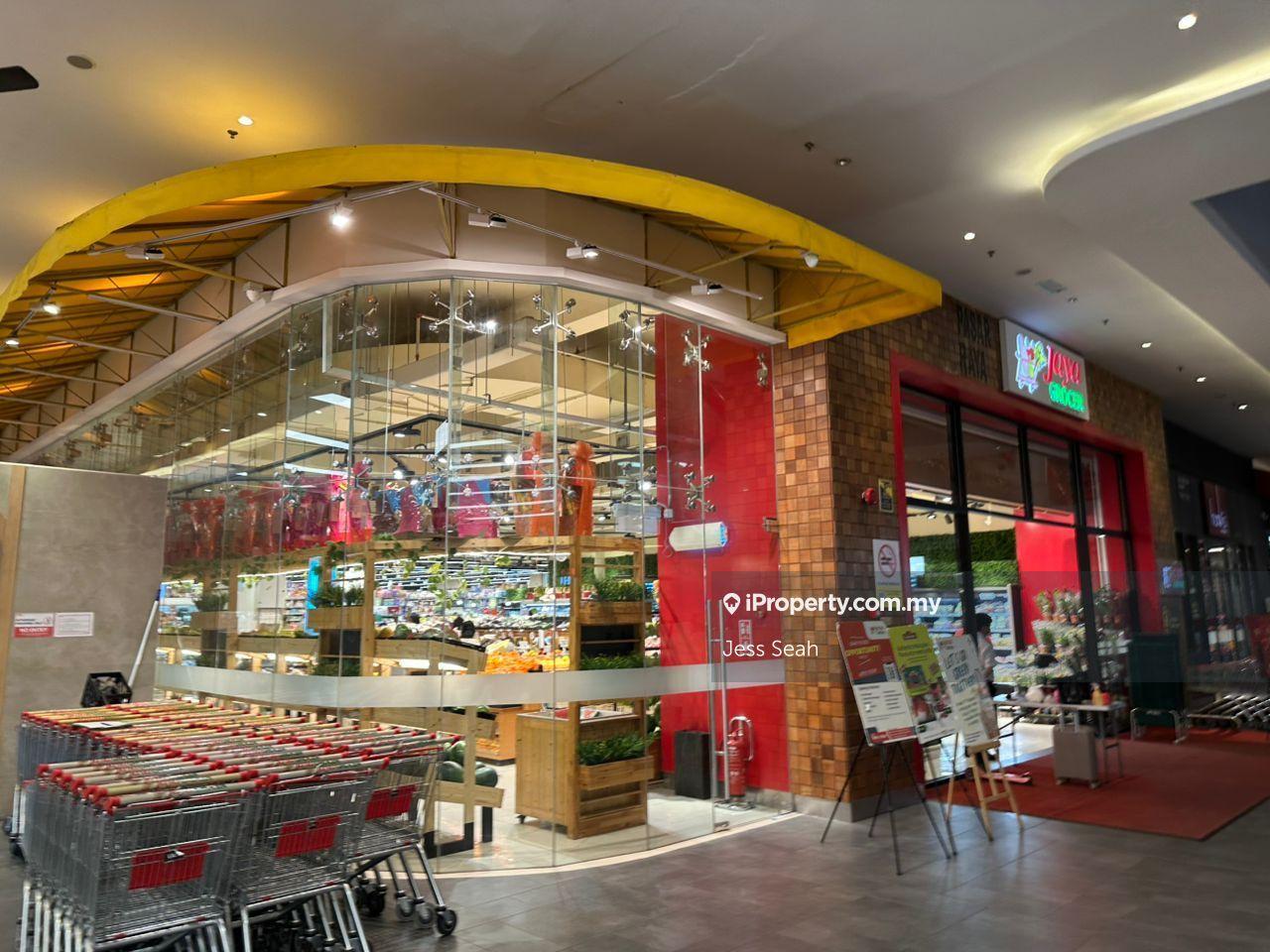Shop for Sale in Bandar Sunway, Sunway by Jess Seah