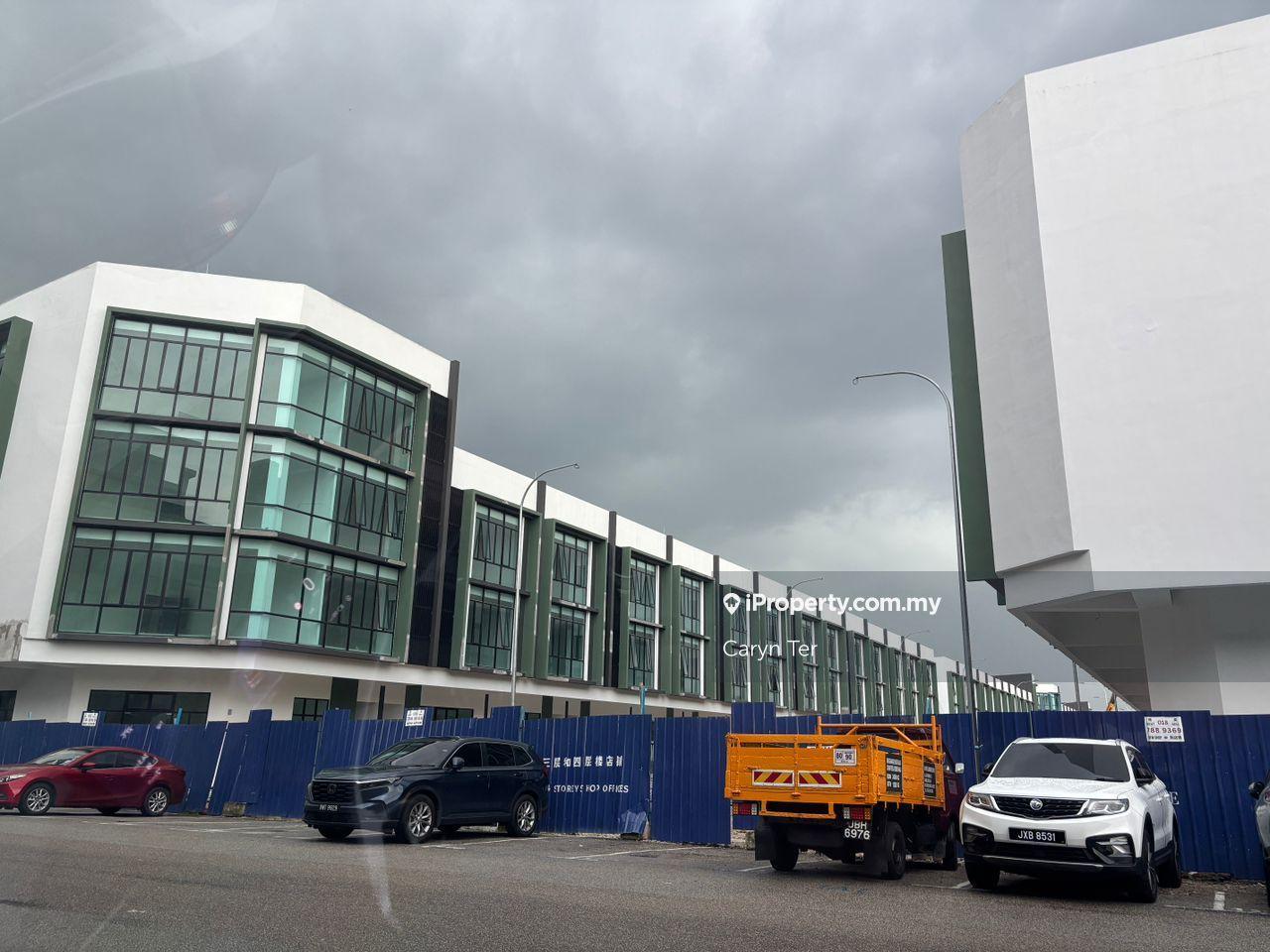 Shop for Rent in Bandar Baru Permas Jaya, Permas Jaya by Caryn Ter