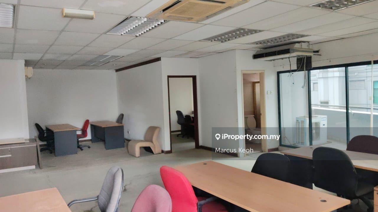 Pejabat untuk Disewa di KLCC, KL City Centre oleh Marcus Keoh