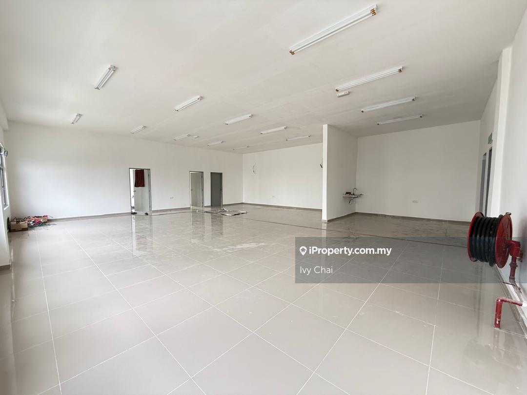 Semi-D Kilang untuk Disewa di Bandar Baru Permas Jaya, Permas Jaya oleh ...