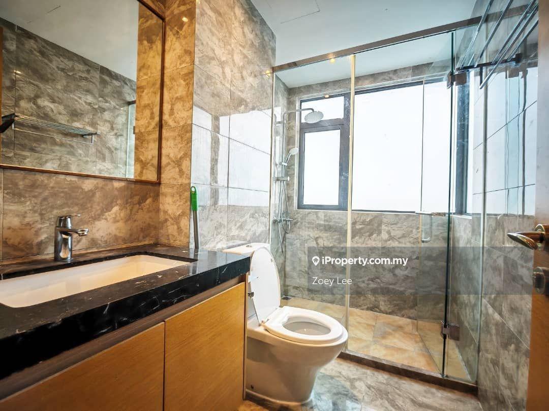 Service Residence for Rent in R&F Princess Cove Phase 1 by Zoey Lee