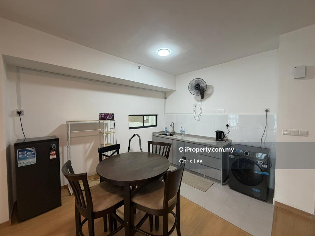 Residensi Servis untuk Disewa di Maya Bay Residences @ Gamuda Cove oleh ...