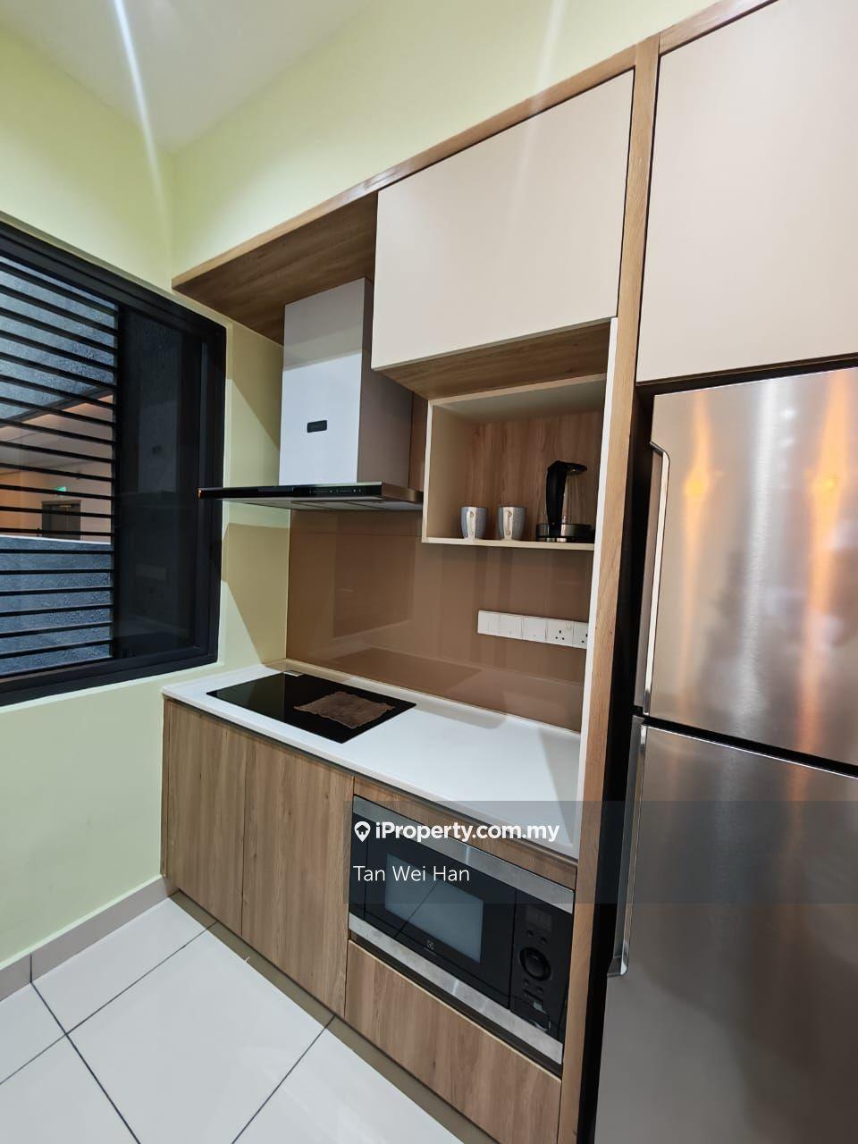 Residensi Servis untuk Disewa di Millerz Square oleh Tan Wei Han