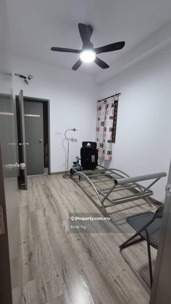 Condominium for Rent in The Herz by Andy Ng