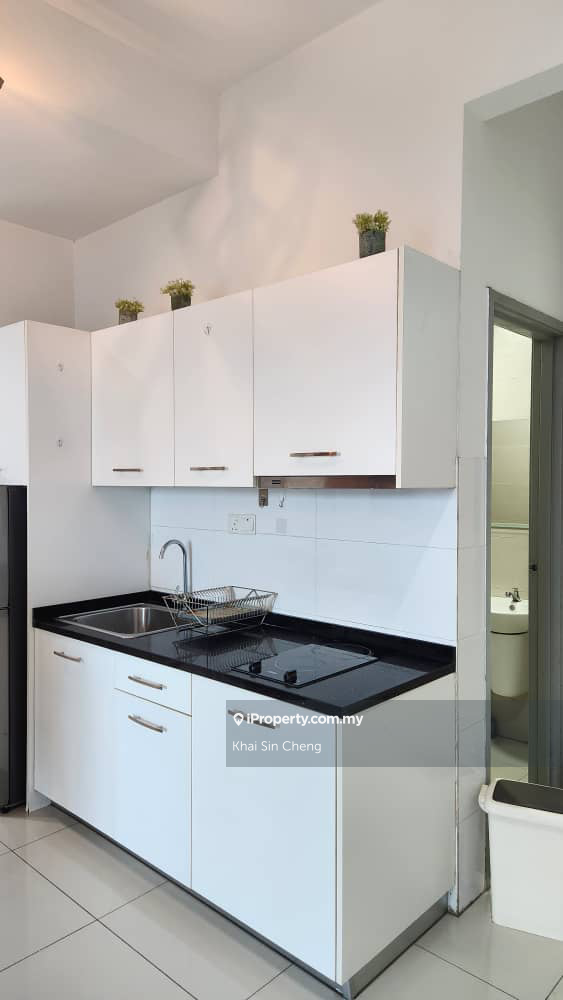 Residensi Servis untuk Disewa di Cybersquare oleh Khai Sin Cheng