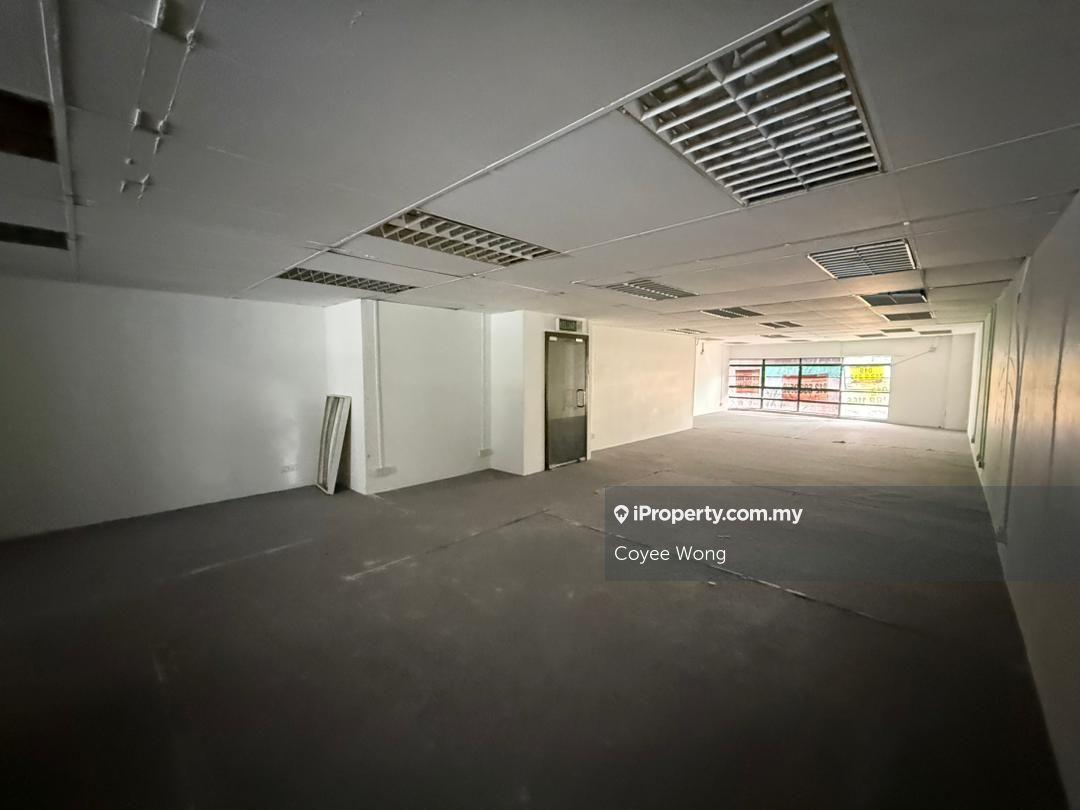 Office for Rent in Sri Hartamas, Kuala Lumpur by Coyee Wong