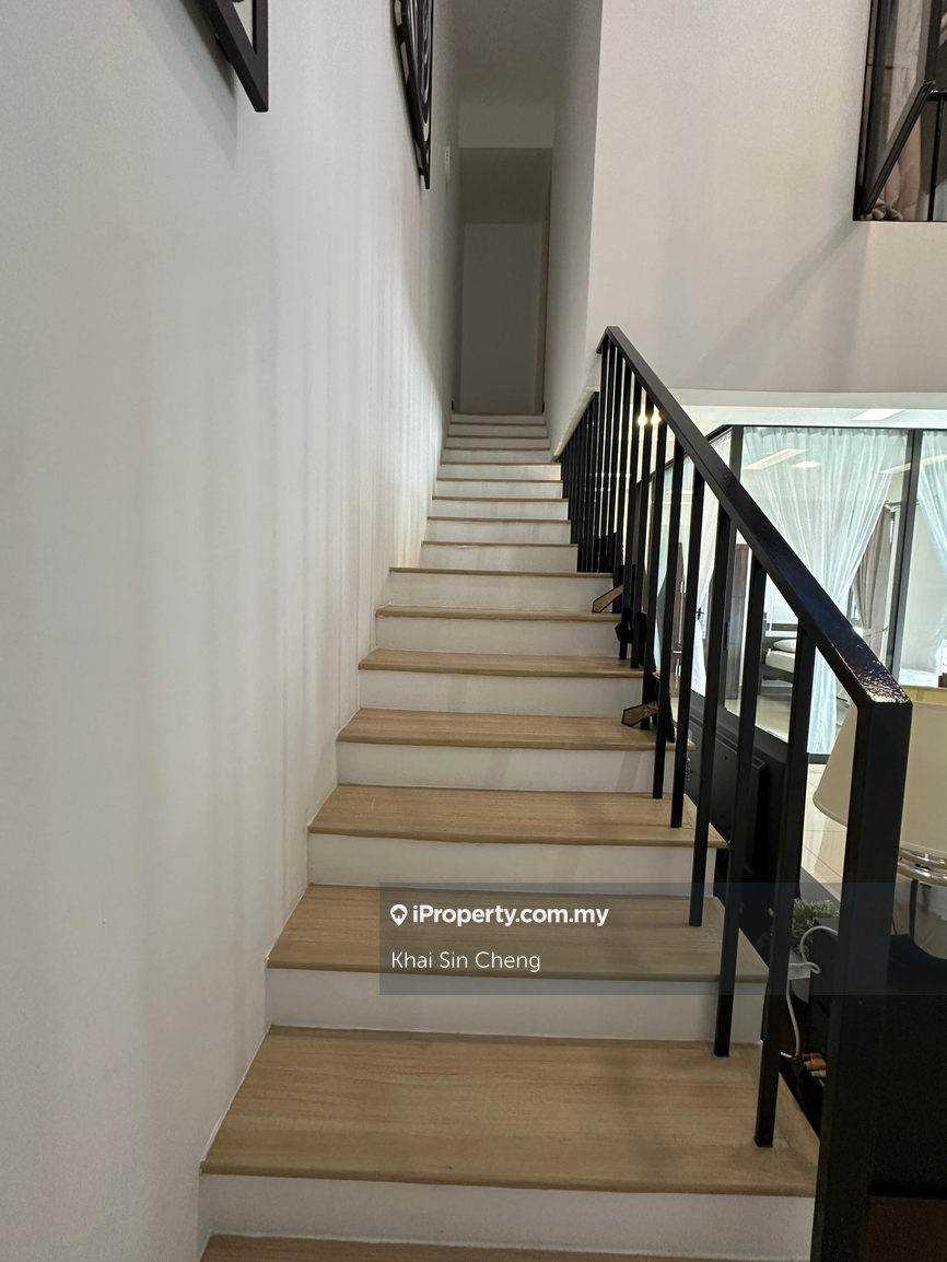 Residensi Servis untuk Disewa di Eclipse Residence @ Pan'gaea oleh Khai ...