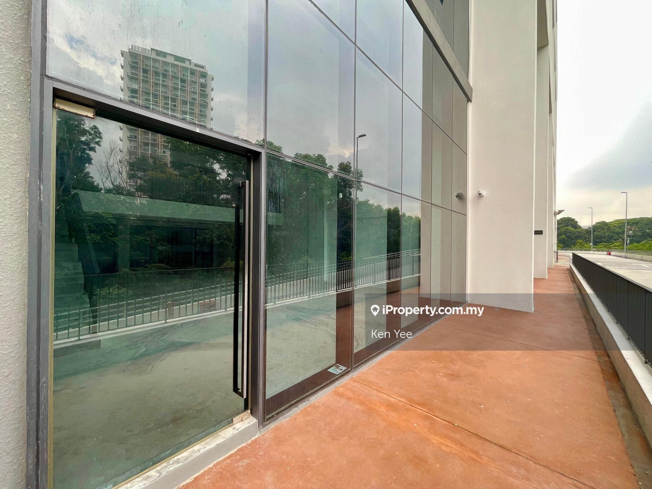 Warehouse for sale at Emhub Kota Damansara, Adjoining units for sale ...