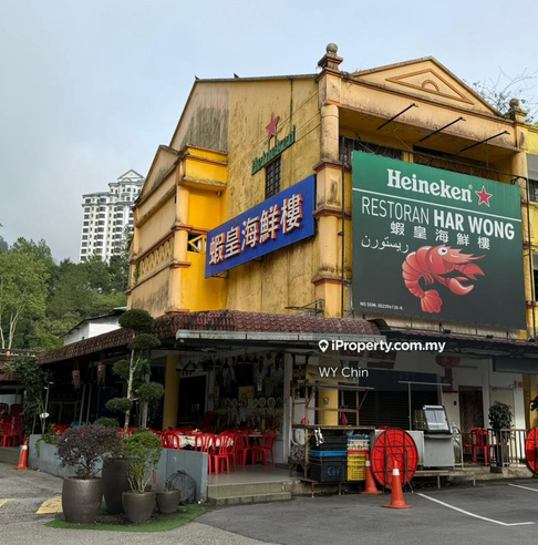 Shop for sale at 4 STOREY CORNER SPACIOUS RARE UNIT ROI 5%,GOHTONG JAYA ...