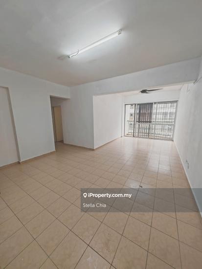 Apartment for Sale in Putri Ria Apartment by Stella Chia