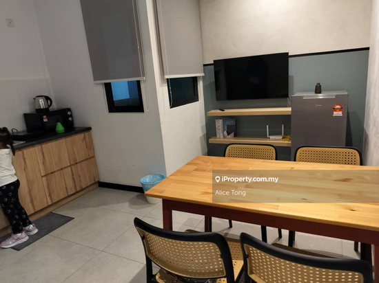 Service Residence for Rent in Neu Suites by Alice Tong