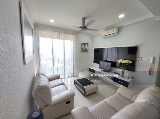 Residensi Servis untuk Disewa di KU Suites oleh Iris Shek