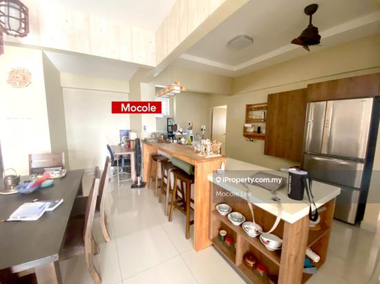 Condominium for Sale in Surin Condominium by Mocole Lee