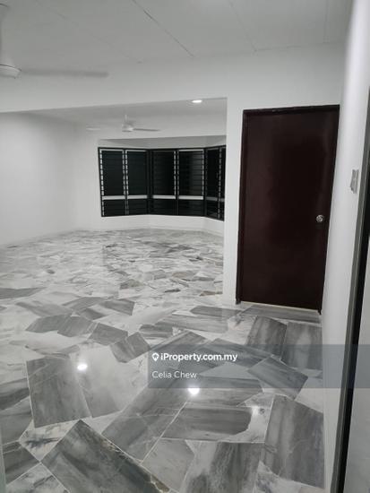 Apartment for Sale in Riverdale Park Apartments by Celia Chew