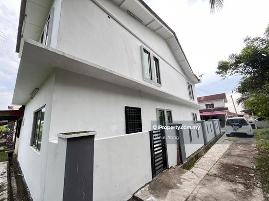 2-storey Terraced House for Sale in Simpang Renggam, Johor by Daniel Yong