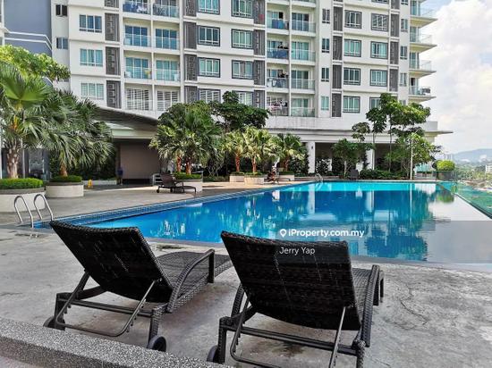 Residensi Servis untuk Dijual di Desa Green oleh Jerry Yap