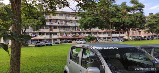 Flat for Sale in Taman Anika by Evan Gan