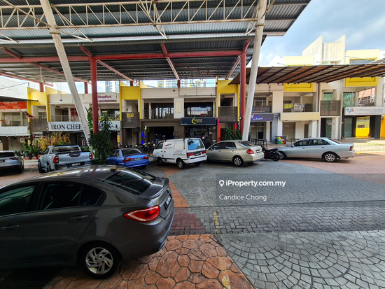 Shop for Sale in Seri Kembangan, Selangor by Candice Chong