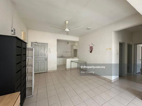 Apartment for Sale in D'Rimba Apartment by Joe Cheang