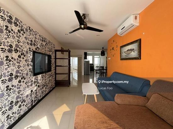 Condominium for Rent in Gurney Park Condominium by Lucas Foo