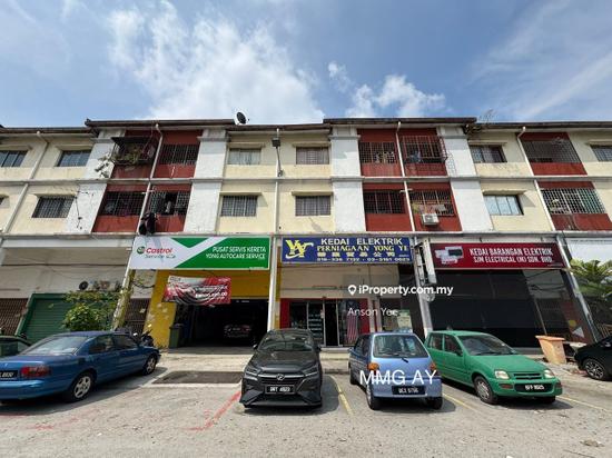 Kedai untuk Dijual di Taman Sentosa, Klang oleh Anson Yee