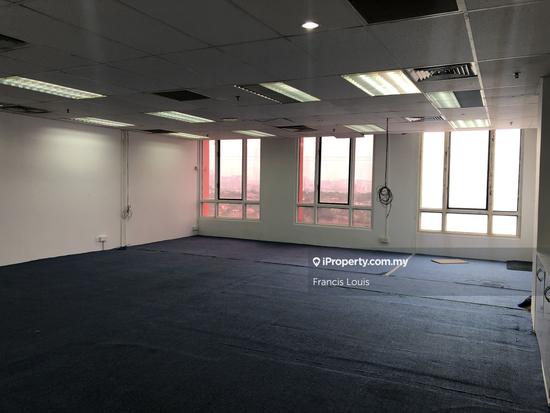 Office for Rent in Seksyen 52, Petaling Jaya by Francis Louis