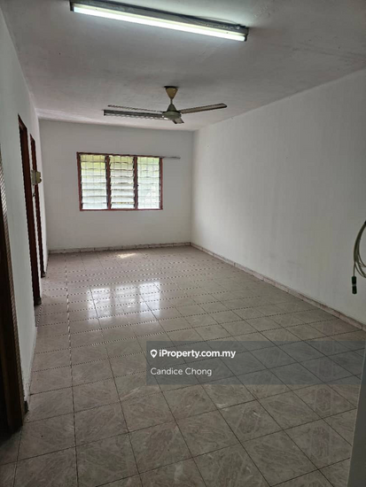Apartment for Sale in Apartment Idaman by Candice Chong
