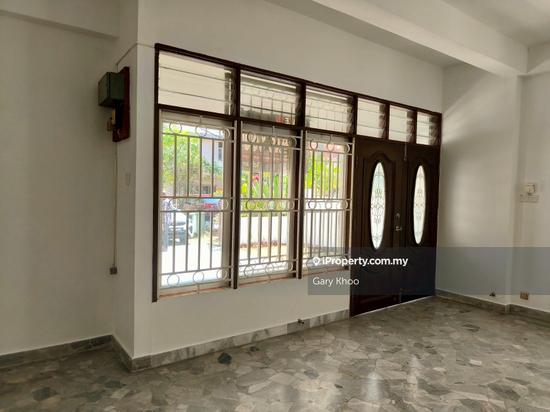 Semi-Detached House for Sale in Concord Garden, Tanjung Bungah by Gary Khoo