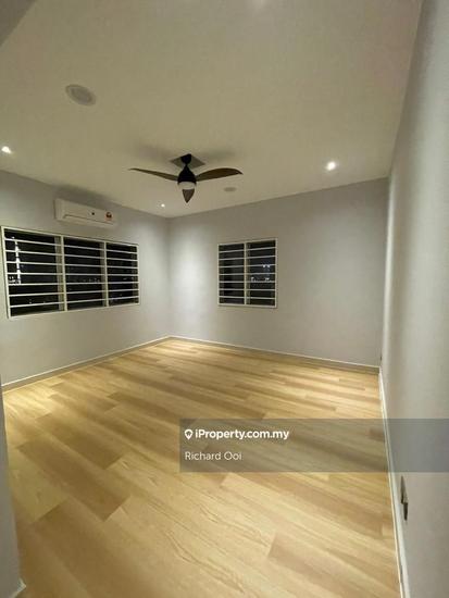 Condominium for Rent in Suriamas by Richard Ooi