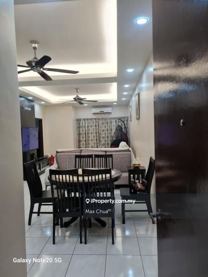 Apartment for Sale in Suria Residence by Max Chua