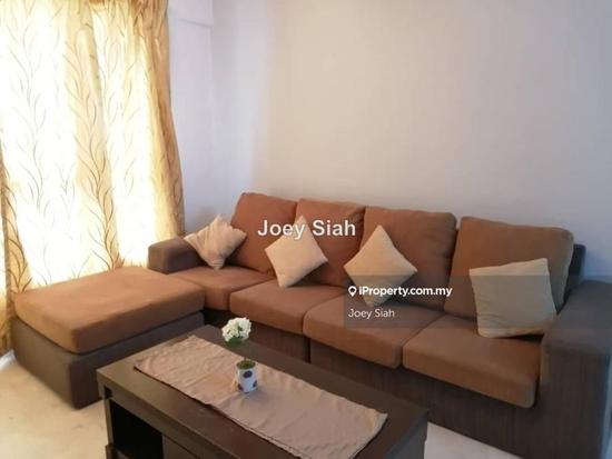 Condominium for Sale in Gurney Heights by Joey Siah