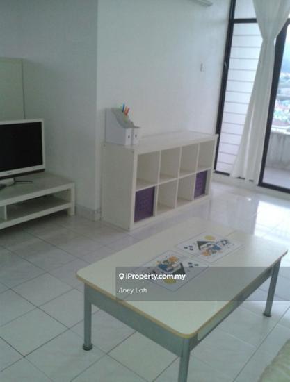 Apartment for Sale in Pearl Garden by Joey Loh