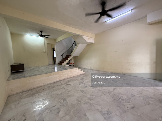 2-storey Terraced House for Sale in Serdang, Seri Kembangan by Jessie Yap