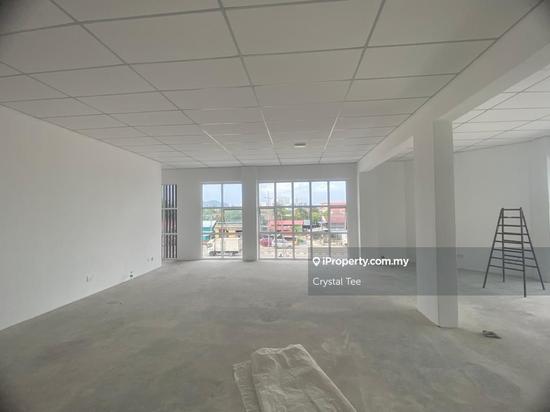 Warehouse for Rent in Permatang Damar Laut, Batu Maung by Crystal Tee