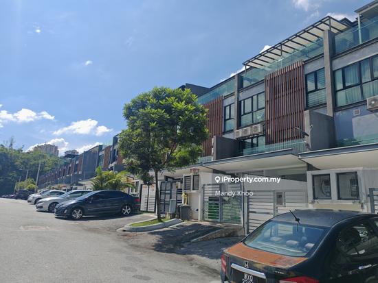Townhouse for Sale in Villa Domus, Batu Caves by Mandy Khoo
