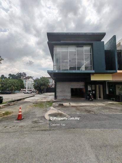 Kedai-Pejabat untuk Disewa di Taman Equine, Seri Kembangan oleh Gabriel Yap