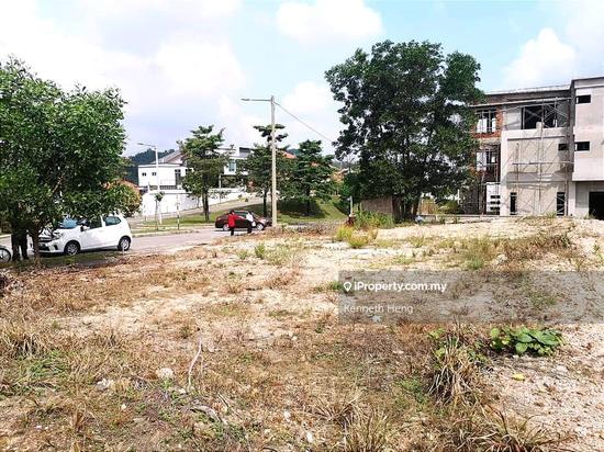 Bungalow House for Sale in Peridot Precint, Kota Emerald, Anggun ...