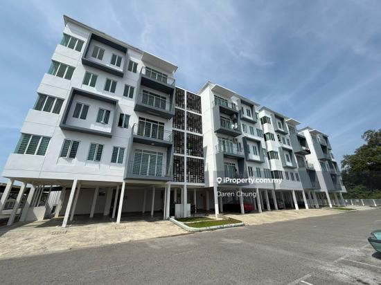 Apartment for Sale in Stutong Heights by Daren Chung