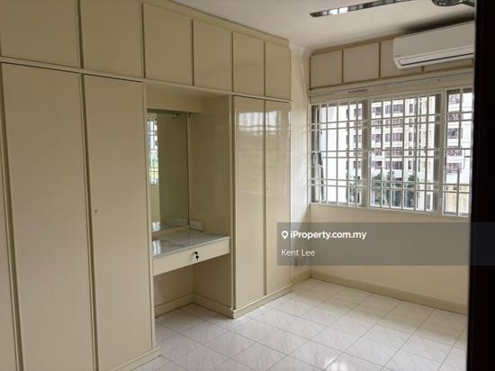 Condominium for Sale in Menara Bangsar by Kent Lee
