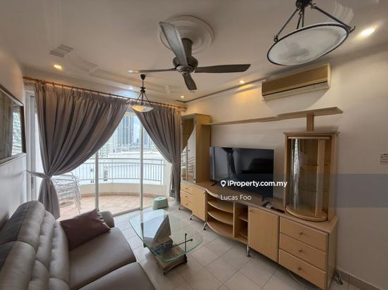 Condominium for Rent in Gurney Park Condominium by Lucas Foo