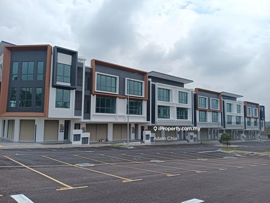 Shop-Office for Rent in Bandar Seri Putra, Bangi by Adam Chia