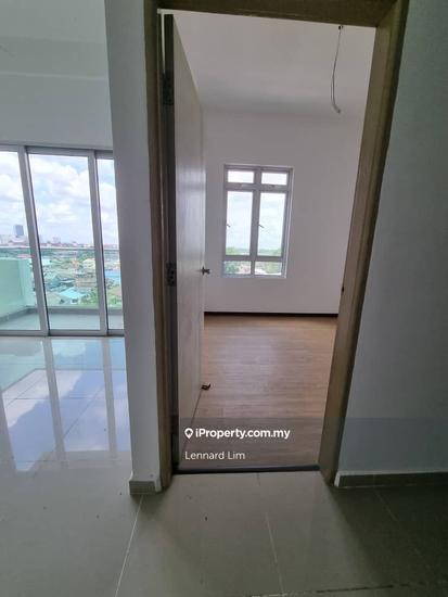 Service Residence for Sale in Paloh Garden Residence by Lennard Lim