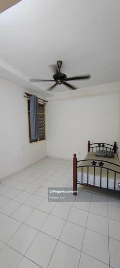 Apartment for Sale in Pangsapuri Lagoon Perdana by Richard Ooi